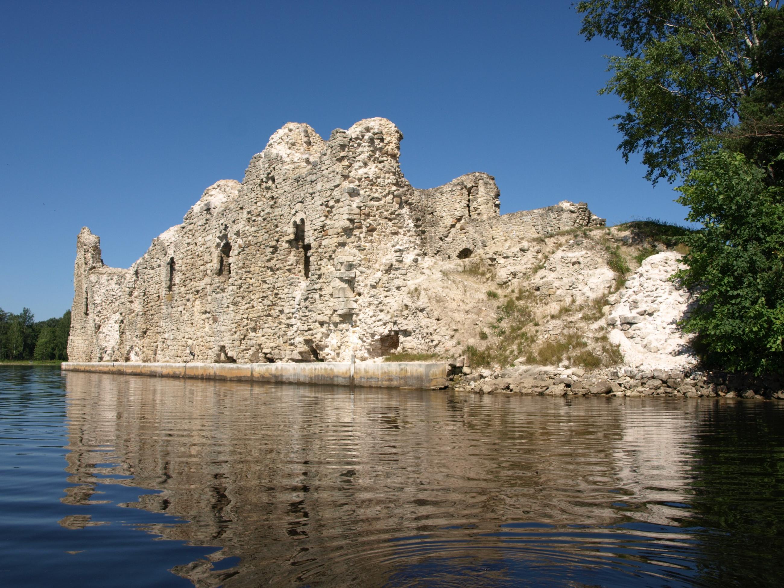 Kokneses pilsdrupas | latvia.travel