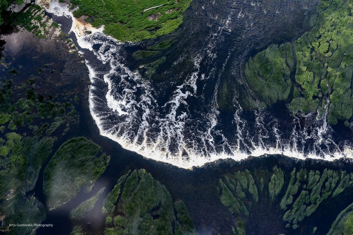 The Venta Waterfall | latvia.travel