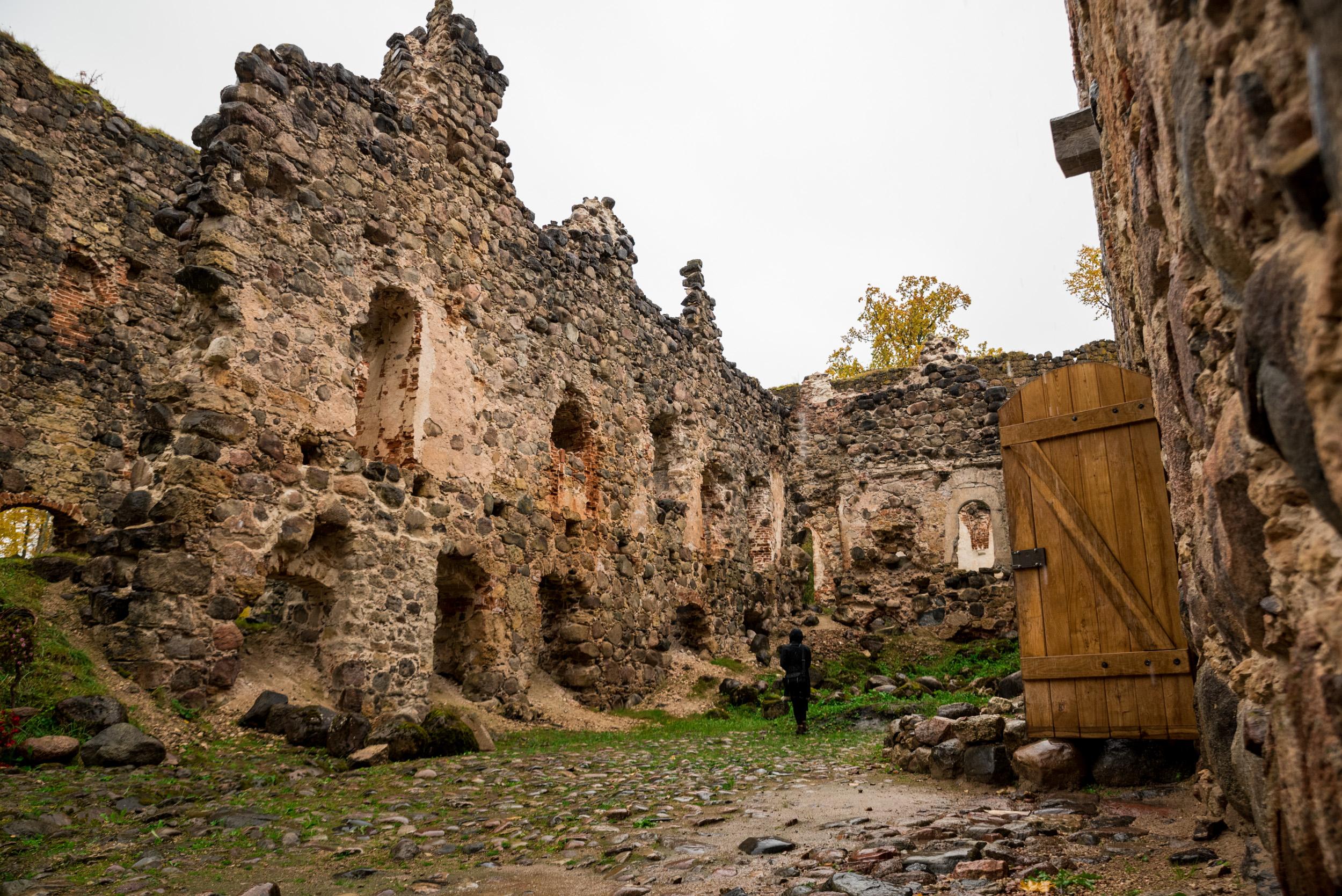 The Staburags cliff of Rauna | latvia.travel