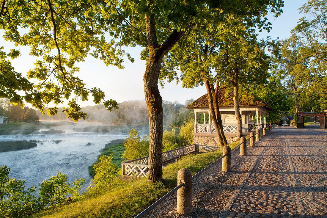 The Venta Waterfall | latvia.travel