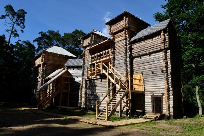 Tērvetes koka pils un vēstures muzejs | latvia.travel