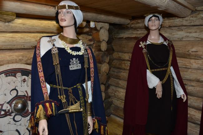 Tērvete wooden castle and history museum | latvia.travel